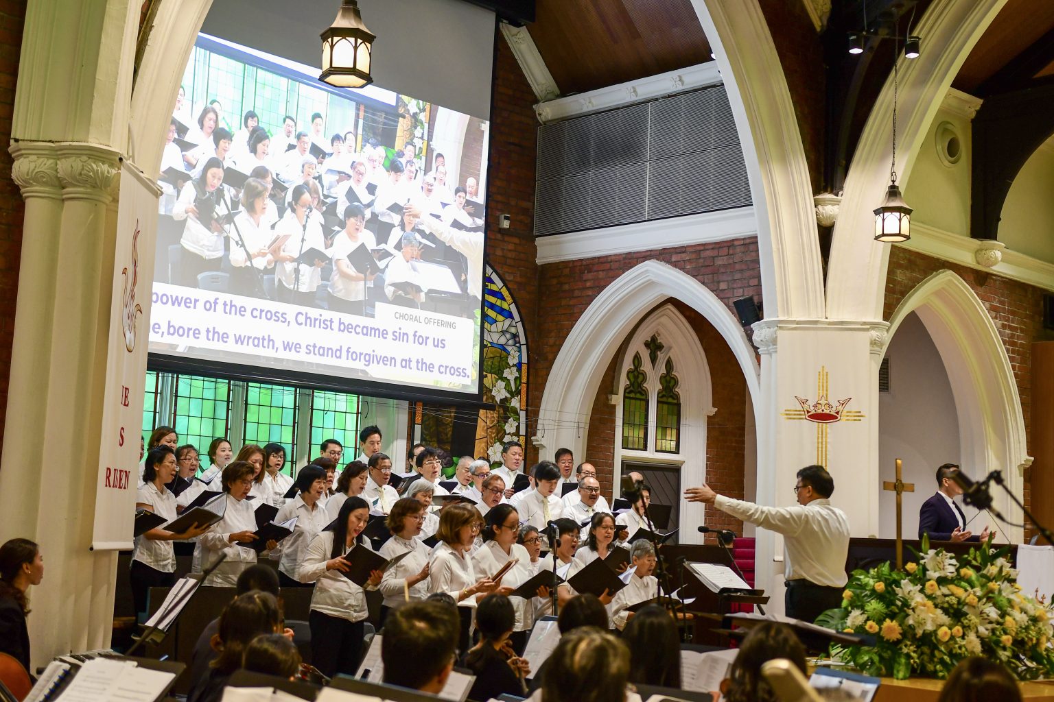 Intergenerational Praise and Rejoicing on Easter Sunday - Wesley Tidings
